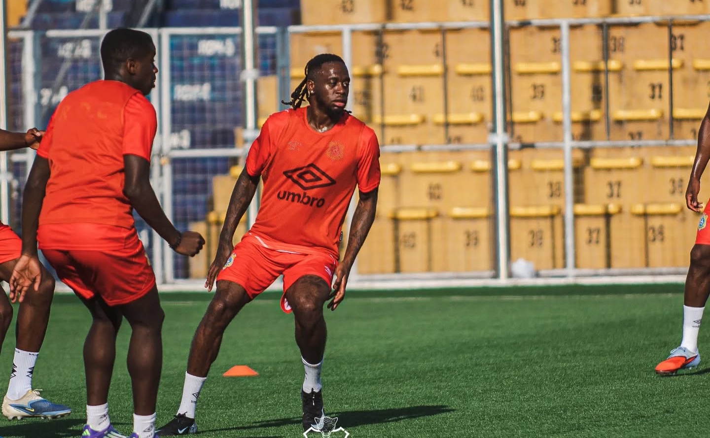 Elim/Coupe du monde 2026: Aaron Wan Bissaka, Axel Tuanzebe ou Gédéon Kalulu, qui sur le flanc ...